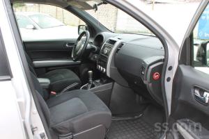 Pelēks Nissan X-Trail 2014 Daugavpils, ar dzinēja tilpumu 2.00 L un nobraukumu 273 tūkst. km par 5690 €, foto 29 vietnē AUTOMOTO.COM.LV