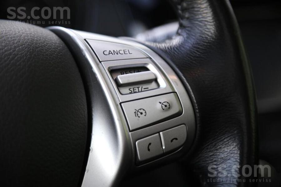Grey Nissan X-Trail 2014 in Riga, with an engine capacity of 1.60 L and mileage of 342 thousand km for 6495 €, photo 18 on AUTOMOTO.COM.LV