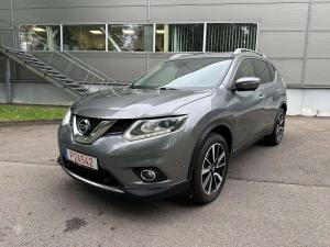 Pelēks Nissan X-Trail 2014 Alīta, ar dzinēja tilpumu 1.60 L un nobraukumu 292 tūkst. km par 8900 €, foto  vietnē AUTOMOTO.COM.LV