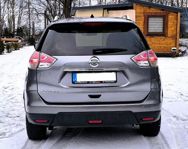 Pelēks Nissan X-Trail 2015 Viļņa, ar dzinēja tilpumu 1.60 L un nobraukumu 340 tūkst. km par 6999 €, foto 6 vietnē AUTOMOTO.COM.LV