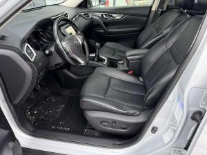 Grey Nissan X-Trail 2015 in Vilnius, with an engine capacity of 1.60 L and mileage of 146 thousand km for 11555 €, photo 13 on AUTOMOTO.COM.LV