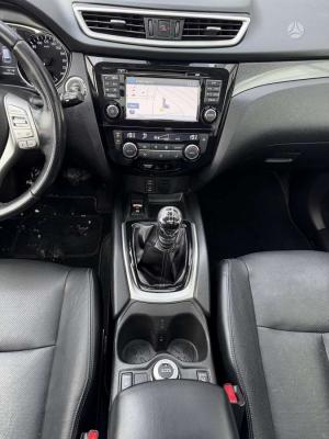 Grey Nissan X-Trail 2015 in Vilnius, with an engine capacity of 1.60 L and mileage of 146 thousand km for 11555 €, photo 16 on AUTOMOTO.COM.LV