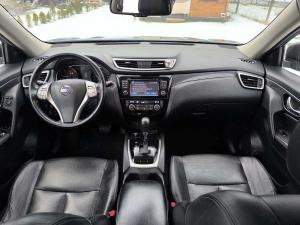 Grey Nissan X-Trail 2015 in Vilnius, with an engine capacity of 1.60 L and mileage of 340 thousand km for 6999 €, photo 14 on AUTOMOTO.COM.LV