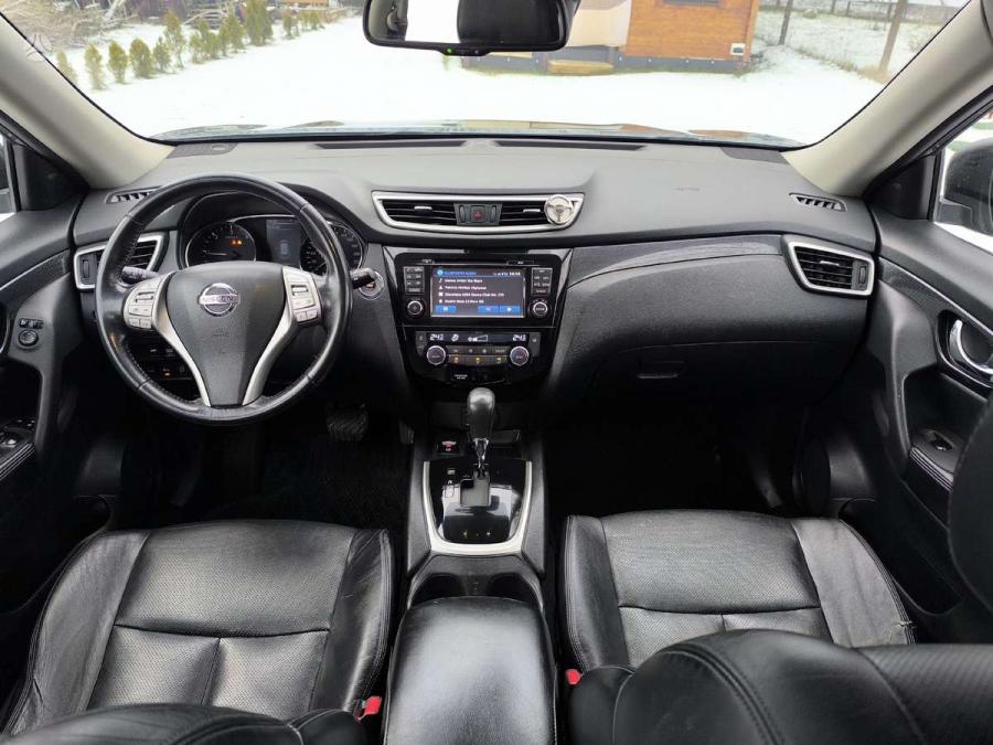 Grey Nissan X-Trail 2015 in Vilnius, with an engine capacity of 1.60 L and mileage of 340 thousand km for 6999 €, photo 14 on AUTOMOTO.COM.LV