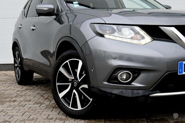 Grey Nissan X-Trail 2015 in Kretinga, with an engine capacity of 1.60 L and mileage of 143 thousand km for 11499 €, photo 6 on AUTOMOTO.COM.LV