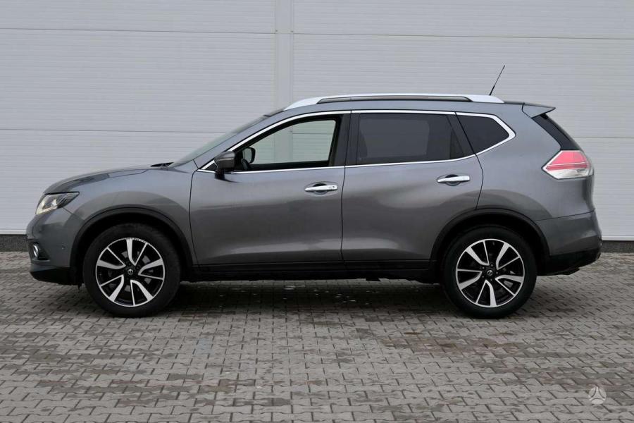 Grey Nissan X-Trail 2015 in Kretinga, with an engine capacity of 1.60 L and mileage of 143 thousand km for 10999 €, photo 12 on AUTOMOTO.COM.LV