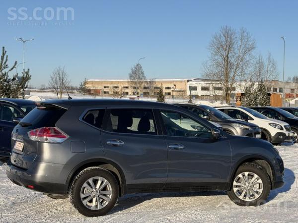 Grey Nissan X-Trail 2015 in Daugavpils, with an engine capacity of 1.60 L and mileage of 0 thousand km for 9950 €, photo 5 on AUTOMOTO.COM.LV