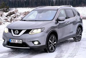 Pelēks Nissan X-Trail 2015 Viļņa, ar dzinēja tilpumu 1.60 L un nobraukumu 341 tūkst. km par 6500 €, foto  vietnē AUTOMOTO.COM.LV