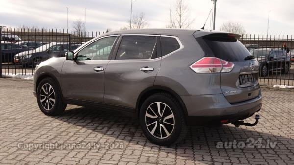 Pelēks Nissan X-Trail 2015 Tartu, ar dzinēja tilpumu 1.60 L un nobraukumu 221 tūkst. km par 11990 €, foto 3 vietnē AUTOMOTO.COM.LV
