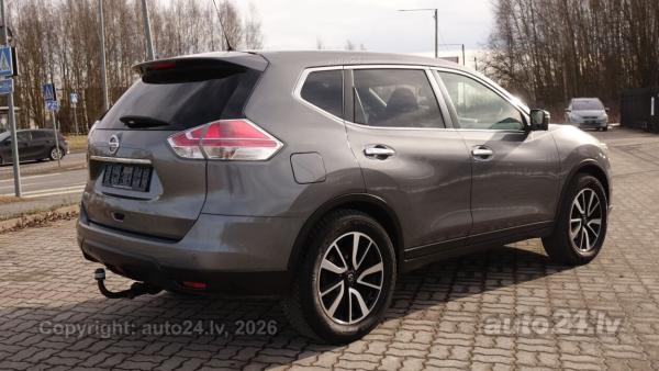 Pelēks Nissan X-Trail 2015 Tartu, ar dzinēja tilpumu 1.60 L un nobraukumu 221 tūkst. km par 11990 €, foto 6 vietnē AUTOMOTO.COM.LV