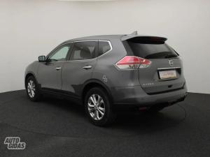 Grey Nissan X-Trail 2015 in Vilnius, with an engine capacity of 1.60 L and mileage of 168 thousand km for 10699 €, photo 7 on AUTOMOTO.COM.LV