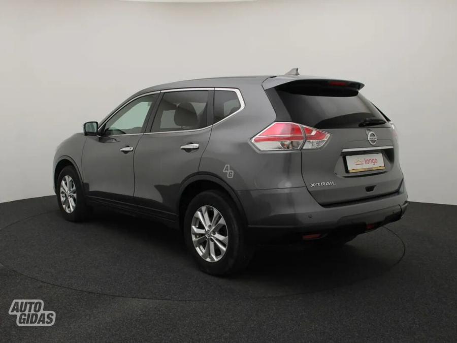 Grey Nissan X-Trail 2015 in Vilnius, with an engine capacity of 1.60 L and mileage of 168 thousand km for 10699 €, photo 7 on AUTOMOTO.COM.LV