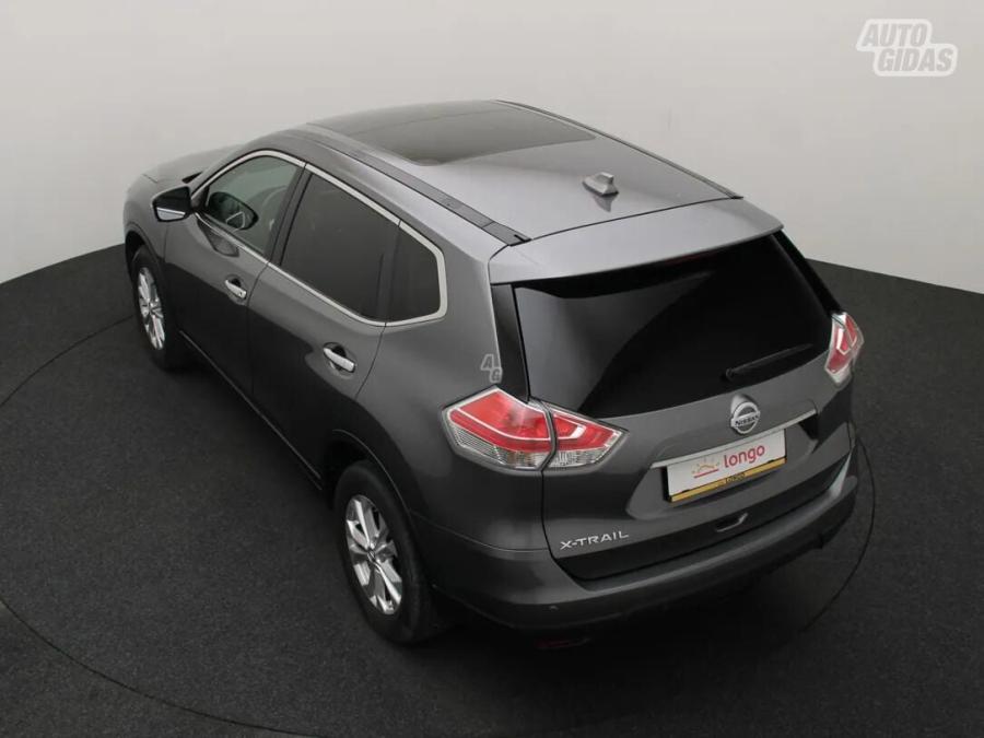 Grey Nissan X-Trail 2015 in Vilnius, with an engine capacity of 1.60 L and mileage of 168 thousand km for 10699 €, photo 12 on AUTOMOTO.COM.LV