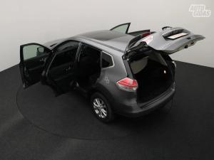 Grey Nissan X-Trail 2015 in Vilnius, with an engine capacity of 1.60 L and mileage of 168 thousand km for 10699 €, photo 13 on AUTOMOTO.COM.LV