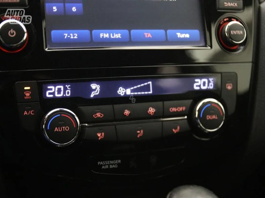 Grey Nissan X-Trail 2015 in Vilnius, with an engine capacity of 1.60 L and mileage of 168 thousand km for 10699 €, photo 20 on AUTOMOTO.COM.LV
