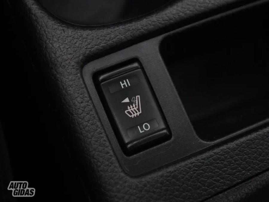 Grey Nissan X-Trail 2015 in Vilnius, with an engine capacity of 1.60 L and mileage of 168 thousand km for 10699 €, photo 28 on AUTOMOTO.COM.LV