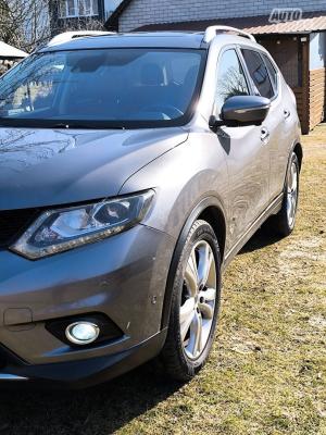 Pelēks Nissan X-Trail 2015 Viļņa, ar dzinēja tilpumu 1.60 L un nobraukumu 343 tūkst. km par 6500 €, foto 9 vietnē AUTOMOTO.COM.LV
