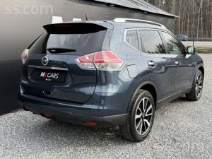 Grey Nissan X-Trail 2015 in Riga, with an engine capacity of 1.60 L and mileage of 91 thousand km for 11390 €, photo 4 on AUTOMOTO.COM.LV