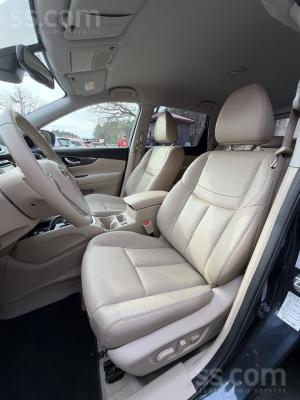 Grey Nissan X-Trail 2015 in Riga, with an engine capacity of 1.60 L and mileage of 91 thousand km for 11390 €, photo 8 on AUTOMOTO.COM.LV