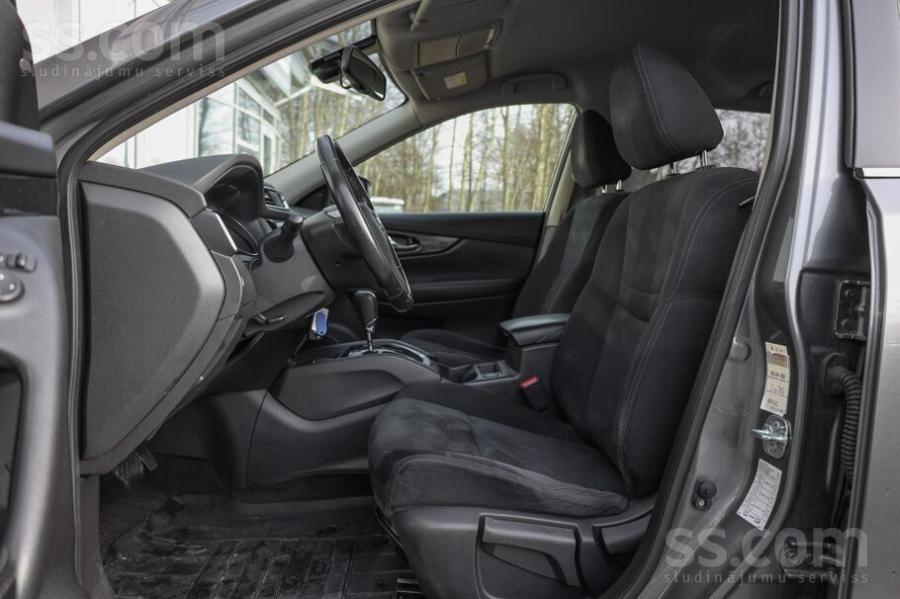 Grey Nissan X-Trail 2015 in Riga, with an engine capacity of 1.60 L and mileage of 0 thousand km for 7995 €, photo 10 on AUTOMOTO.COM.LV