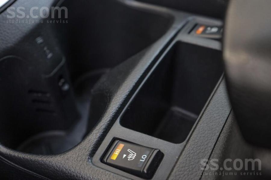 Grey Nissan X-Trail 2015 in Riga, with an engine capacity of 1.60 L and mileage of 0 thousand km for 7995 €, photo 13 on AUTOMOTO.COM.LV