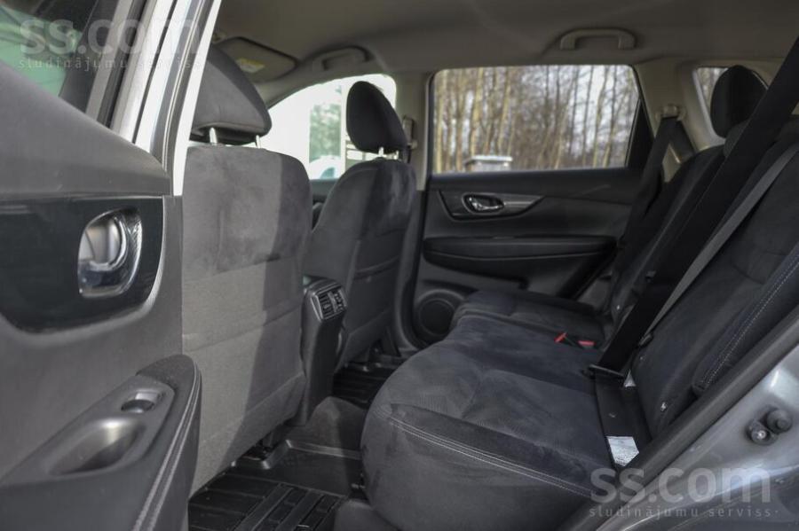Grey Nissan X-Trail 2015 in Riga, with an engine capacity of 1.60 L and mileage of 0 thousand km for 7995 €, photo 14 on AUTOMOTO.COM.LV