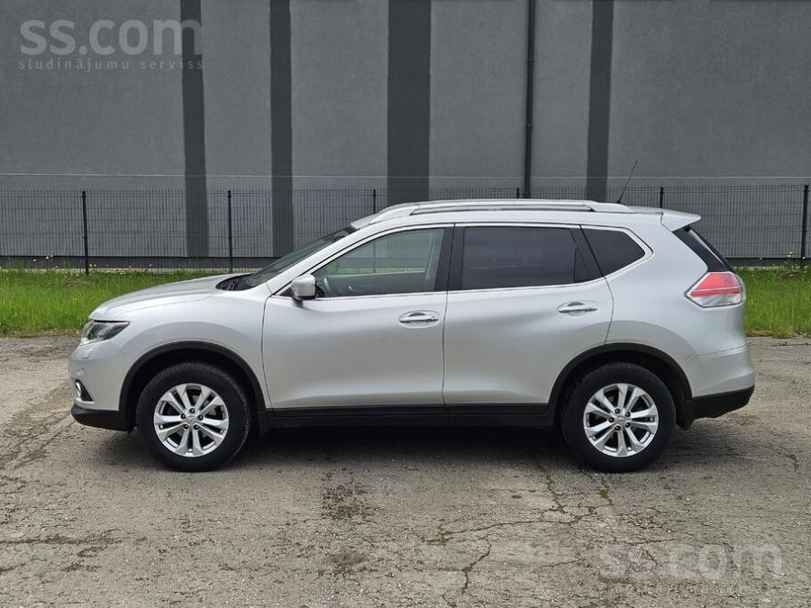 Grey Nissan X-Trail 2015 in Riga, with an engine capacity of 1.60 L and mileage of 186 thousand km for 7400 €, photo 3 on AUTOMOTO.COM.LV