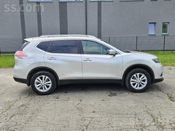 Pelēks Nissan X-Trail 2015 Rīga, ar dzinēja tilpumu 1.60 L un nobraukumu 186 tūkst. km par 7400 €, foto 5 vietnē AUTOMOTO.COM.LV