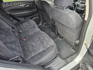 Grey Nissan X-Trail 2015 in Riga, with an engine capacity of 1.60 L and mileage of 186 thousand km for 7400 €, photo 11 on AUTOMOTO.COM.LV
