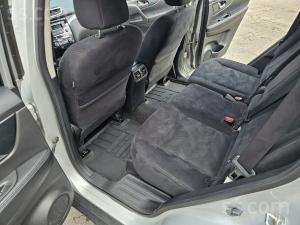 Grey Nissan X-Trail 2015 in Riga, with an engine capacity of 1.60 L and mileage of 186 thousand km for 7400 €, photo 12 on AUTOMOTO.COM.LV