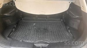 Grey Nissan X-Trail 2015 in Riga, with an engine capacity of 1.60 L and mileage of 192 thousand km for 7950 €, photo 4 on AUTOMOTO.COM.LV