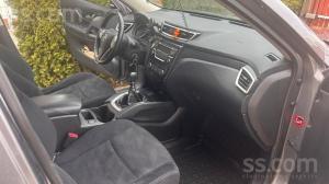 Grey Nissan X-Trail 2015 in Riga, with an engine capacity of 1.60 L and mileage of 192 thousand km for 7950 €, photo 6 on AUTOMOTO.COM.LV
