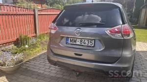 Grey Nissan X-Trail 2015 in Riga, with an engine capacity of 1.60 L and mileage of 192 thousand km for 7950 €, photo 7 on AUTOMOTO.COM.LV