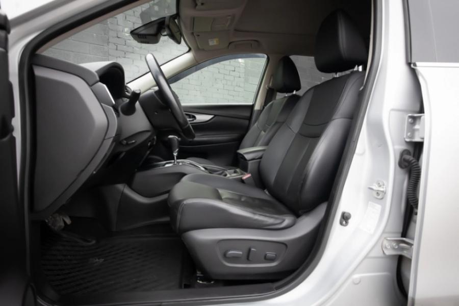 Pelēks Nissan X-Trail 2015 Rīga, ar dzinēja tilpumu 1.60 L un nobraukumu 232 tūkst. km par 11590 €, foto 9 vietnē AUTOMOTO.COM.LV