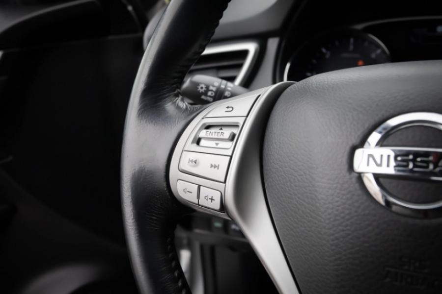 Pelēks Nissan X-Trail 2015 Rīga, ar dzinēja tilpumu 1.60 L un nobraukumu 232 tūkst. km par 11590 €, foto 26 vietnē AUTOMOTO.COM.LV