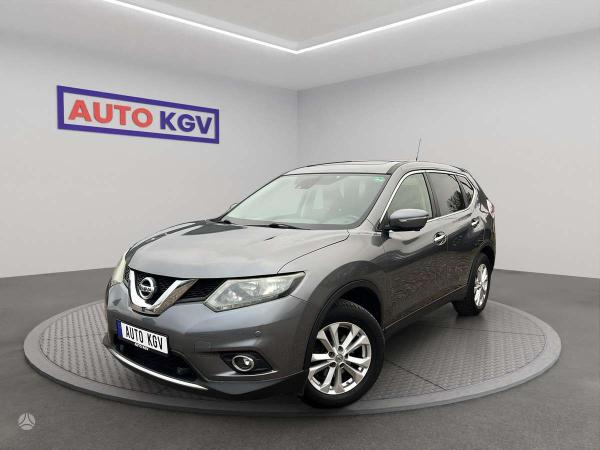 Grey Nissan X-Trail 2015 in Kaunas, with an engine capacity of 1.60 L and mileage of 299 thousand km for 8999 €, photo 1 on AUTOMOTO.COM.LV