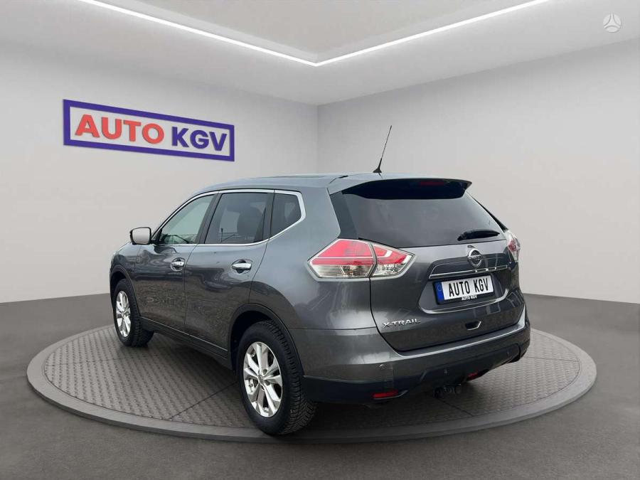 Pelēks Nissan X-Trail 2015 Kauņa, ar dzinēja tilpumu 1.60 L un nobraukumu 299 tūkst. km par 8999 €, foto 4 vietnē AUTOMOTO.COM.LV