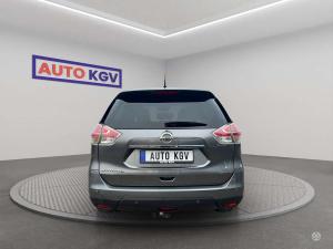 Pelēks Nissan X-Trail 2015 Kauņa, ar dzinēja tilpumu 1.60 L un nobraukumu 299 tūkst. km par 8999 €, foto 5 vietnē AUTOMOTO.COM.LV