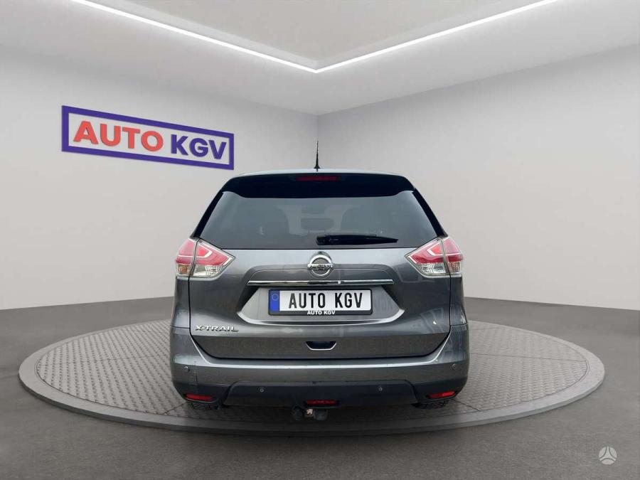 Pelēks Nissan X-Trail 2015 Kauņa, ar dzinēja tilpumu 1.60 L un nobraukumu 299 tūkst. km par 8999 €, foto 5 vietnē AUTOMOTO.COM.LV