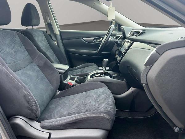 Grey Nissan X-Trail 2015 in Kaunas, with an engine capacity of 1.60 L and mileage of 299 thousand km for 8999 €, photo 8 on AUTOMOTO.COM.LV