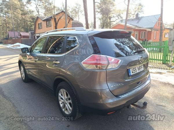 Pelēks Nissan X-Trail 2015 Narva, ar dzinēja tilpumu 1.60 L un nobraukumu 256 tūkst. km par 8499 €, foto 4 vietnē AUTOMOTO.COM.LV