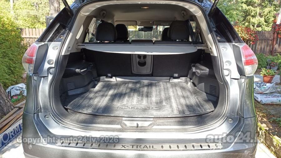 Pelēks Nissan X-Trail 2015 Narva, ar dzinēja tilpumu 1.60 L un nobraukumu 256 tūkst. km par 8499 €, foto 8 vietnē AUTOMOTO.COM.LV