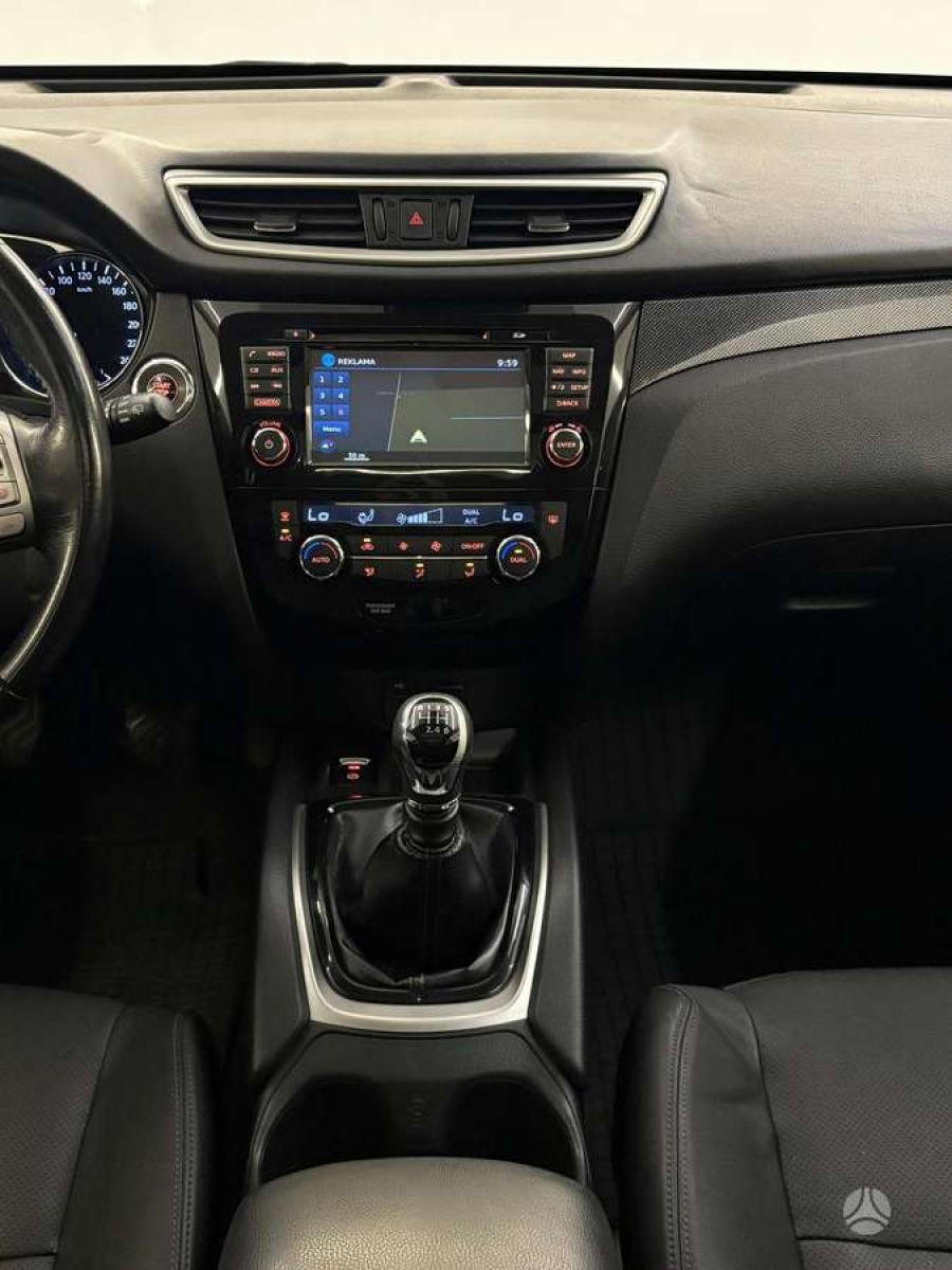 Pelēks Nissan X-Trail 2015 Marijampole, ar dzinēja tilpumu 1.60 L un nobraukumu 190 tūkst. km par 10750 €, foto 8 vietnē AUTOMOTO.COM.LV