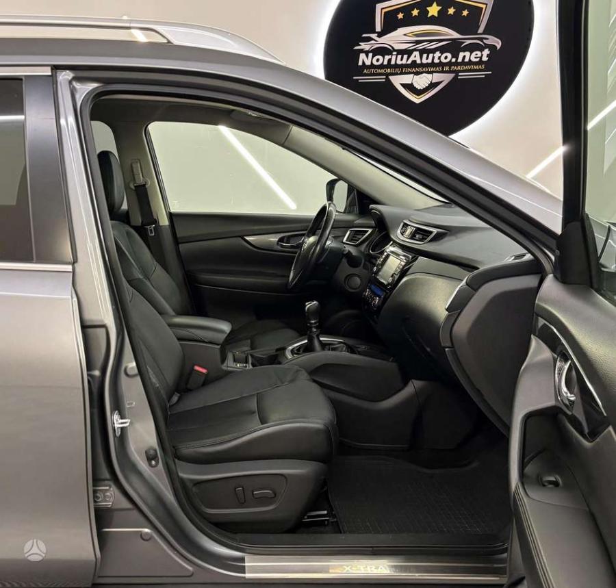 Pelēks Nissan X-Trail 2015 Marijampole, ar dzinēja tilpumu 1.60 L un nobraukumu 190 tūkst. km par 10750 €, foto 16 vietnē AUTOMOTO.COM.LV