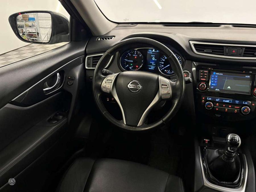 Pelēks Nissan X-Trail 2015 Marijampole, ar dzinēja tilpumu 1.60 L un nobraukumu 190 tūkst. km par 10750 €, foto 20 vietnē AUTOMOTO.COM.LV