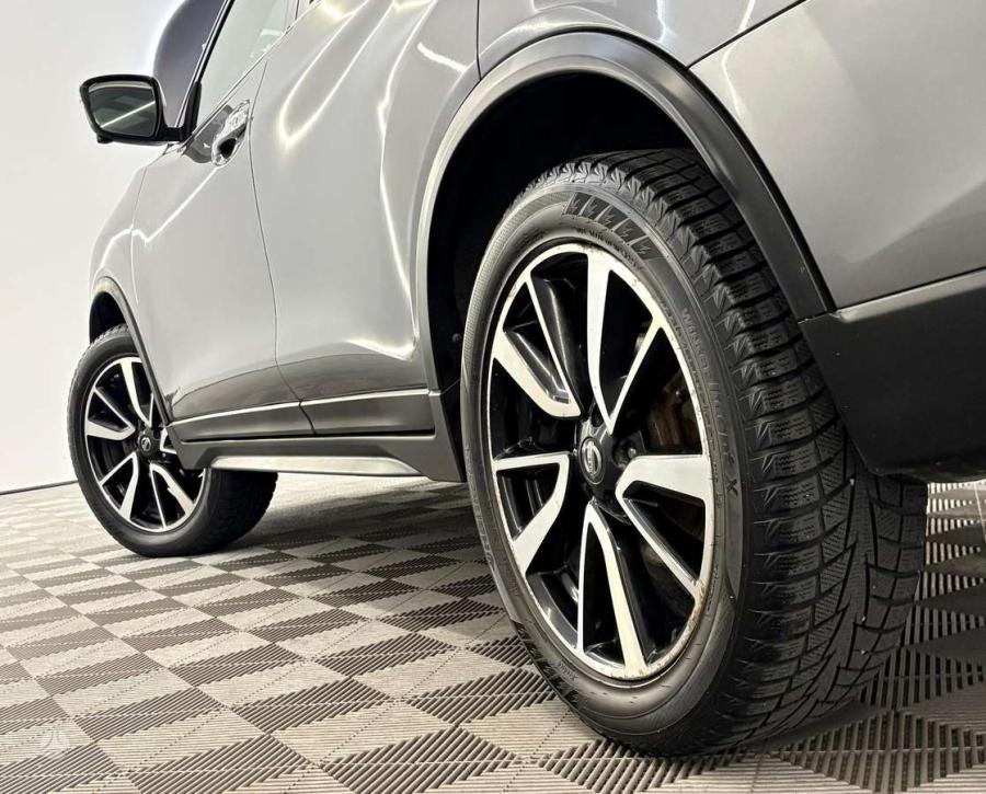 Pelēks Nissan X-Trail 2015 Marijampole, ar dzinēja tilpumu 1.60 L un nobraukumu 190 tūkst. km par 10750 €, foto 30 vietnē AUTOMOTO.COM.LV