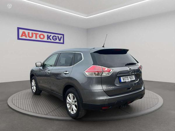 Grey Nissan X-Trail 2015 in Kaunas, with an engine capacity of 1.60 L and mileage of 299 thousand km for 8999 €, photo 3 on AUTOMOTO.COM.LV