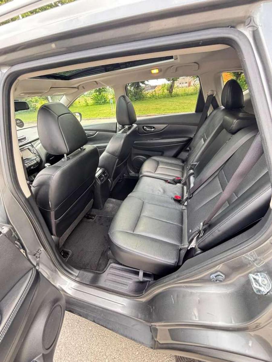 Pelēks Nissan X-Trail 2015 Tauragė, ar dzinēja tilpumu 1.60 L un nobraukumu 230 tūkst. km par 8400 €, foto 10 vietnē AUTOMOTO.COM.LV