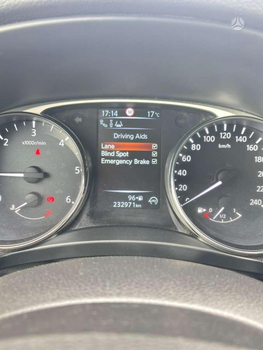 Pelēks Nissan X-Trail 2015 Tauragė, ar dzinēja tilpumu 1.60 L un nobraukumu 230 tūkst. km par 8400 €, foto 16 vietnē AUTOMOTO.COM.LV