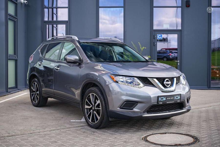 Grey Nissan X-Trail 2015 in Kaunas, with an engine capacity of 2.49 L and mileage of 128 thousand km for 9750 €, photo 1 on AUTOMOTO.COM.LV